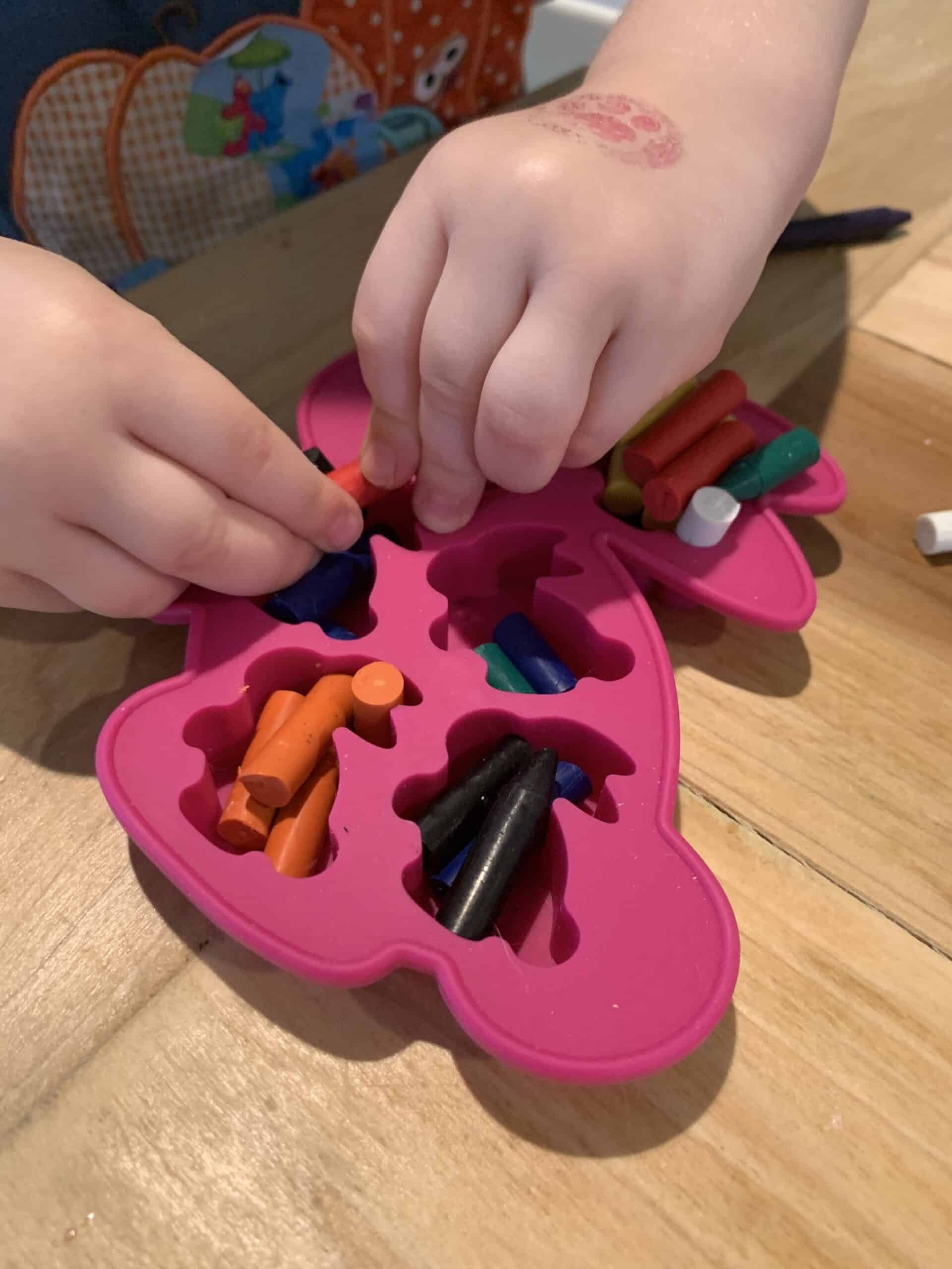 How to make crayons in the oven: the ultimate guide - Celebrating with kids