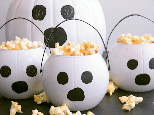 Ghost themed crafts & activities for preschoolers - Celebrating with kids