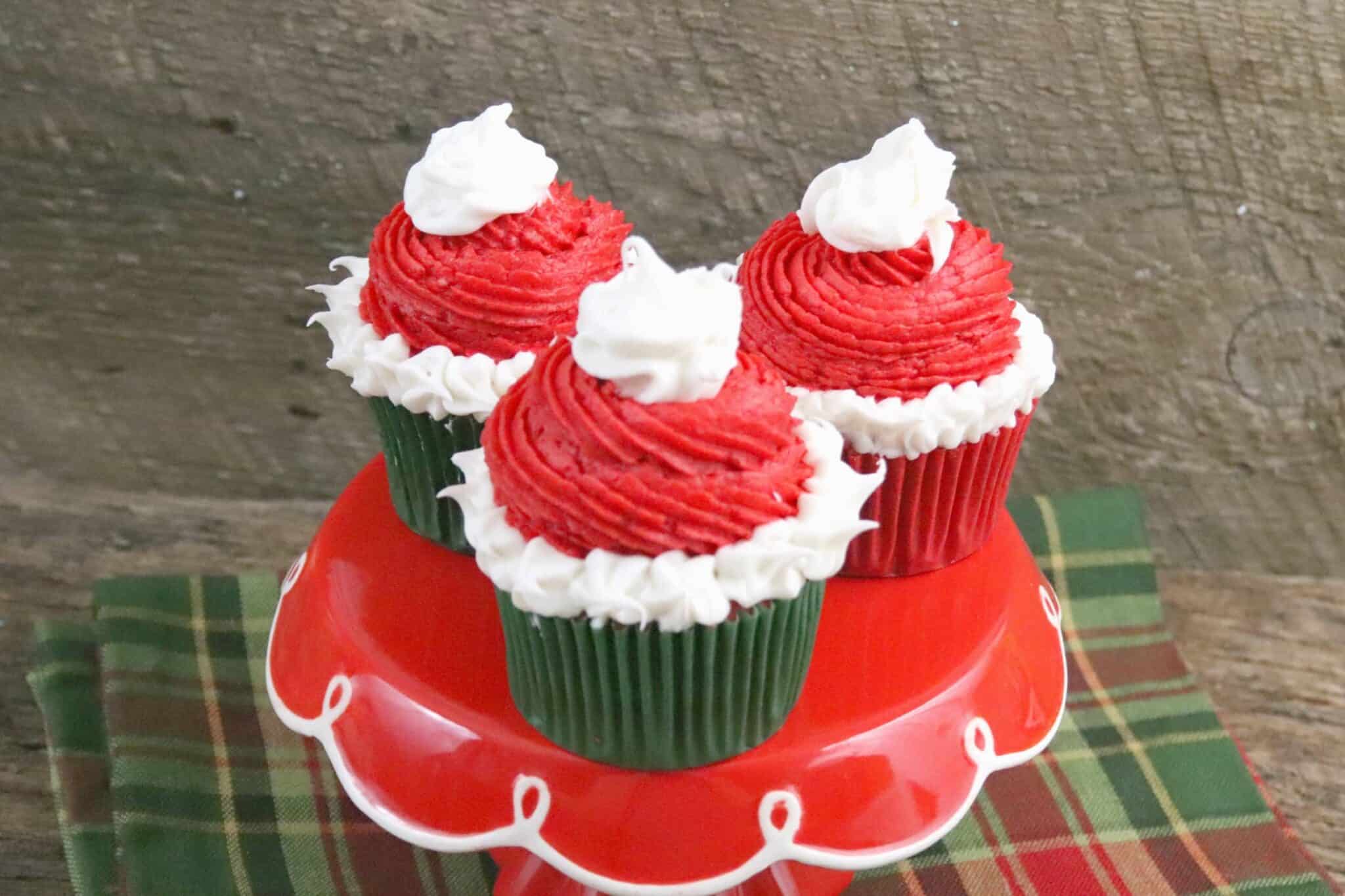 22 Fun & Easy Santa Snacks for Kids - Celebrating with kids