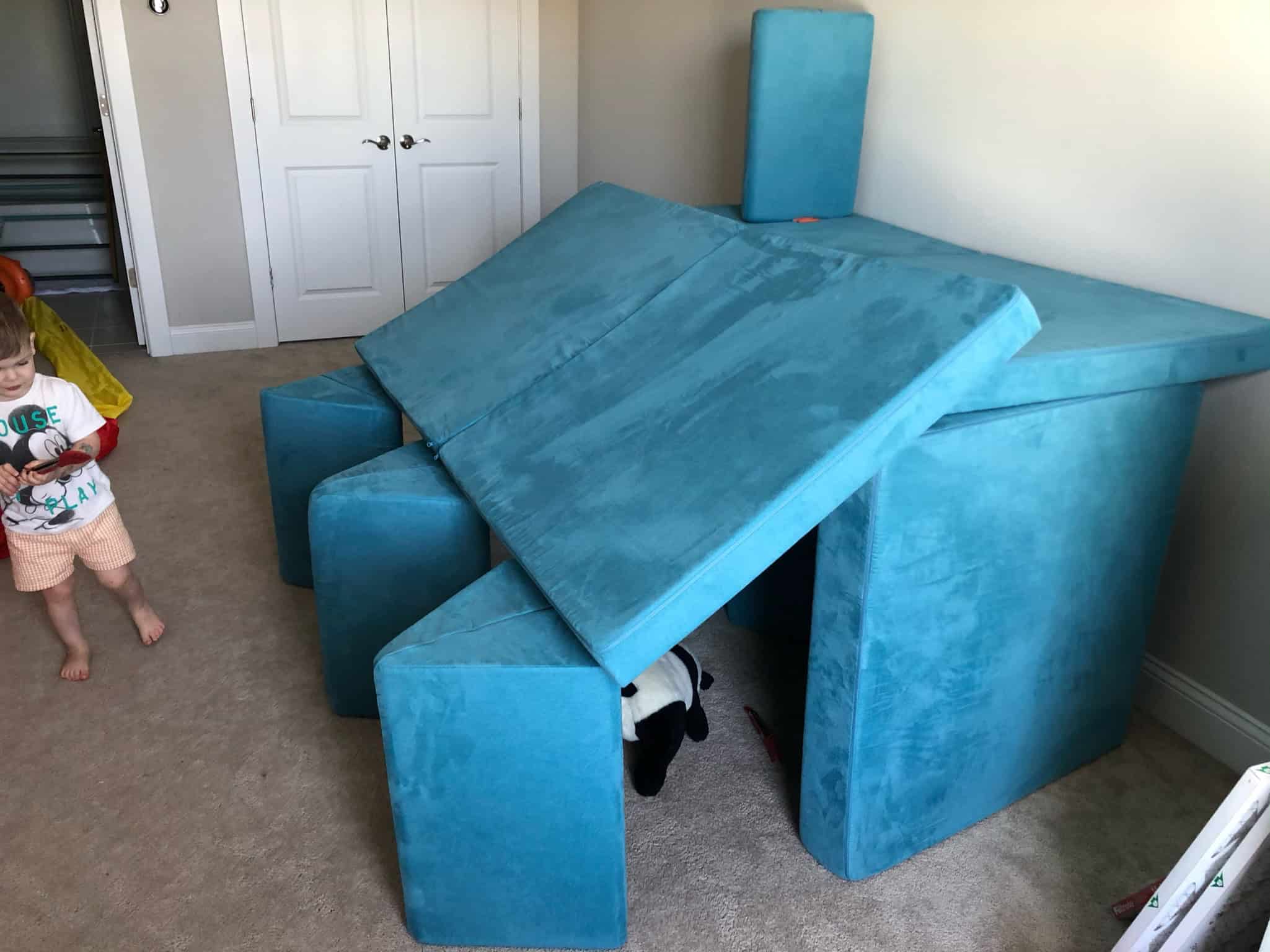 Fun & Easy Nugget Tunnel Build Ideas - Celebrating with kids