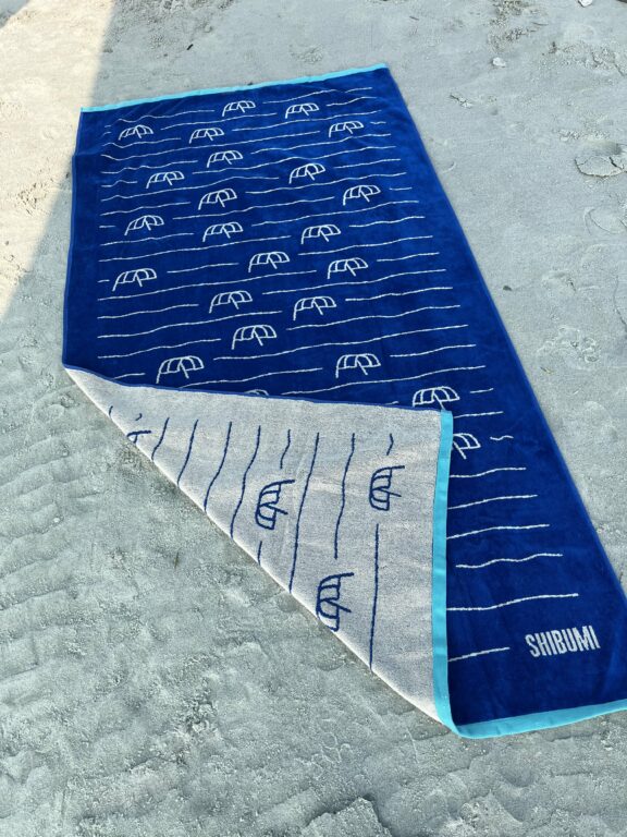 Shibumi Towel Review - Celebrating with kids