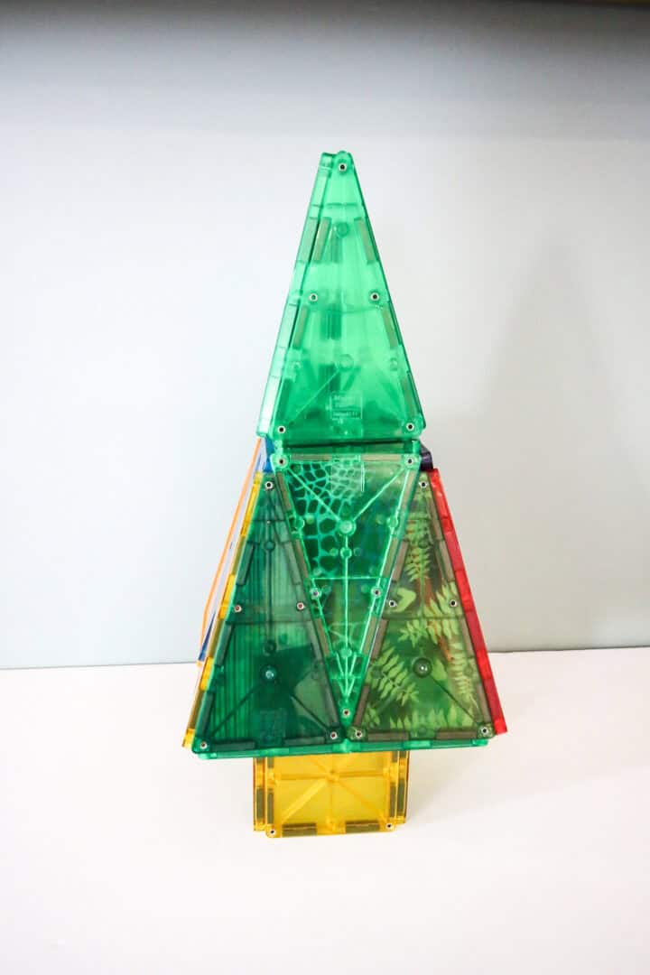 How to make Magnetic Tile Christmas trees - Celebrating with kids