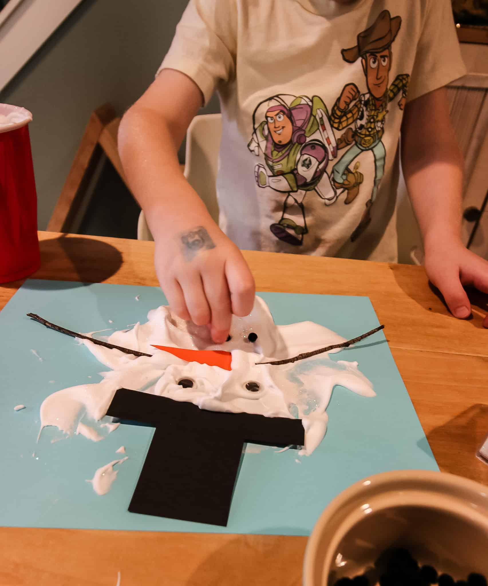 Puffy Paint Melting Snowman Craft for kids - Celebrating with kids