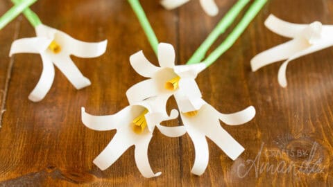 11 fun and easy Spring Handprint Crafts - Celebrating with kids