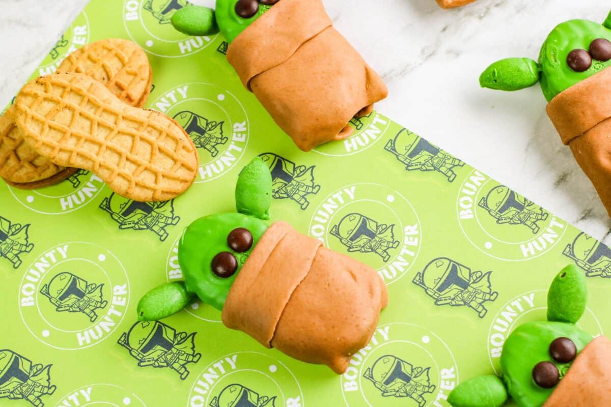 8 Creative Star Wars Themed Snacks for Movie Night - Celebrating with kids