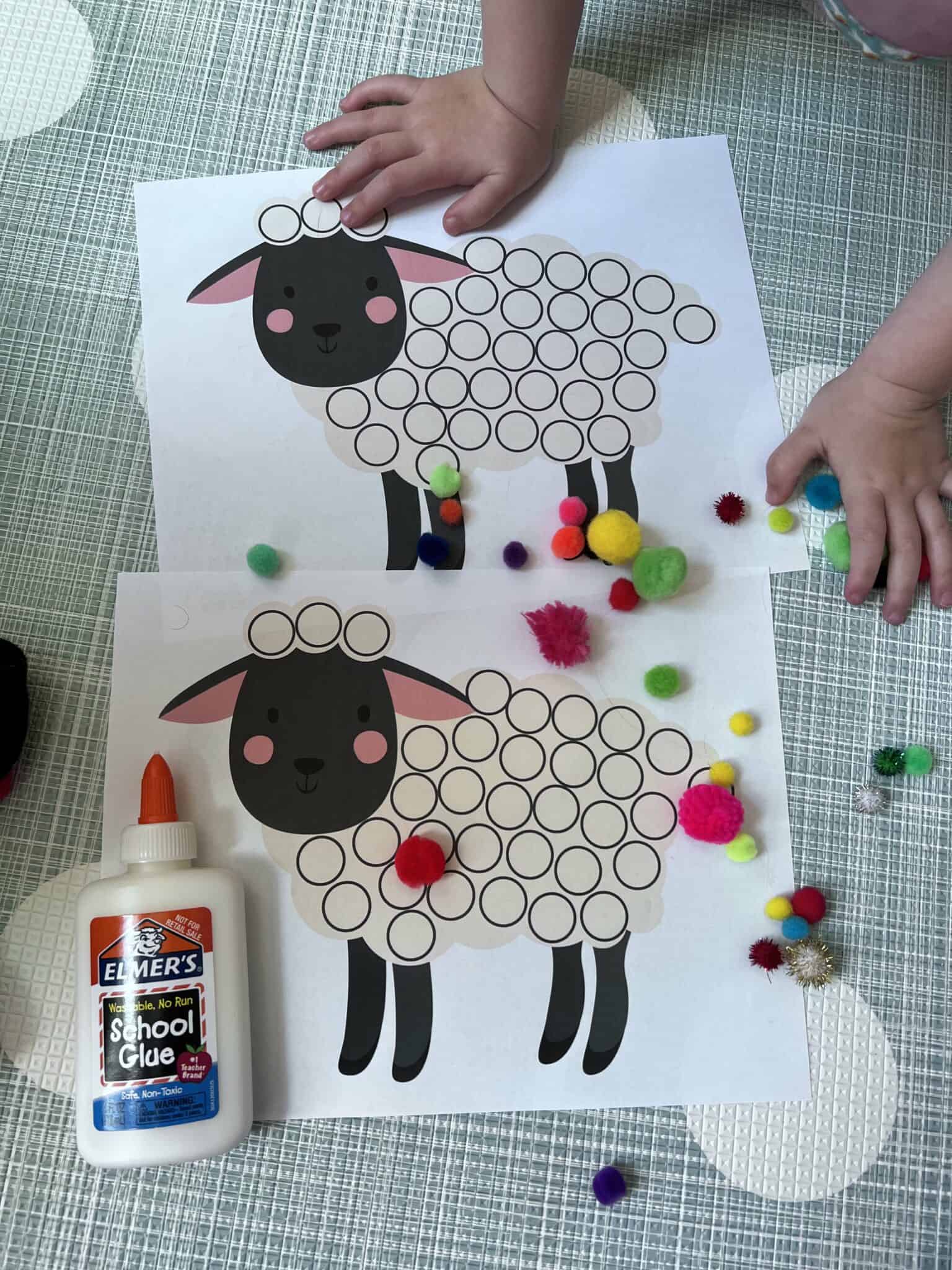 Sheep cotton ball craft - free printable template - Celebrating with kids