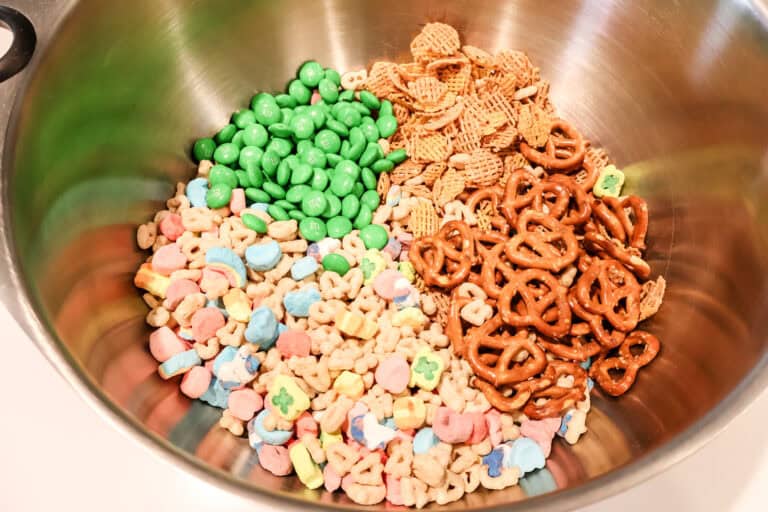 Leprechaun Bait Recipe + FREE Printable! - Celebrating with kids